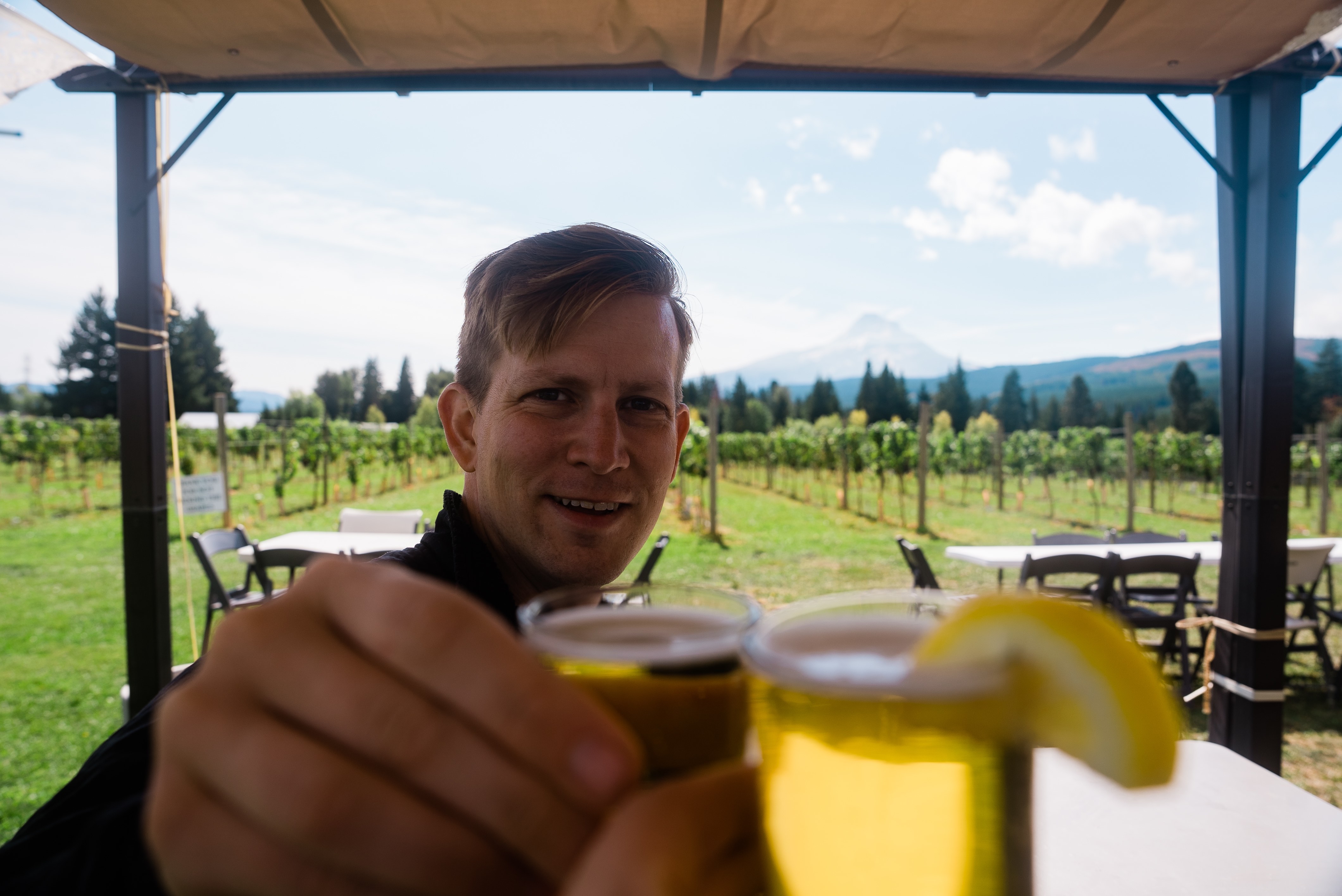 All the Best Stops on the Hood River Fruit Loop | Chris & Sara